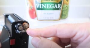 How to Remove Battery Corrosion From a Flashlight?