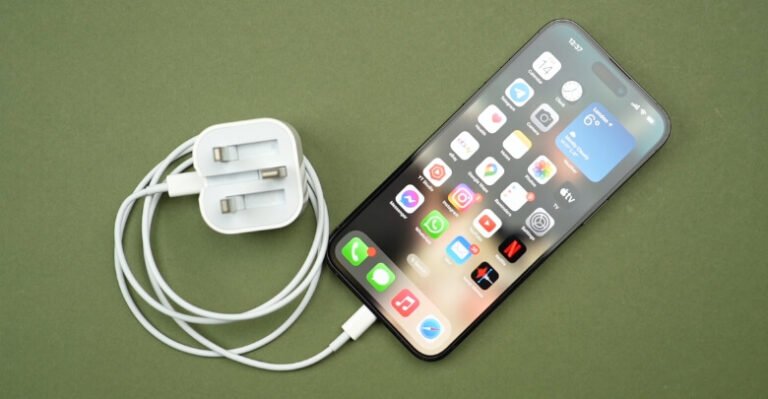 How Many Amps are on an iPhone Charger?